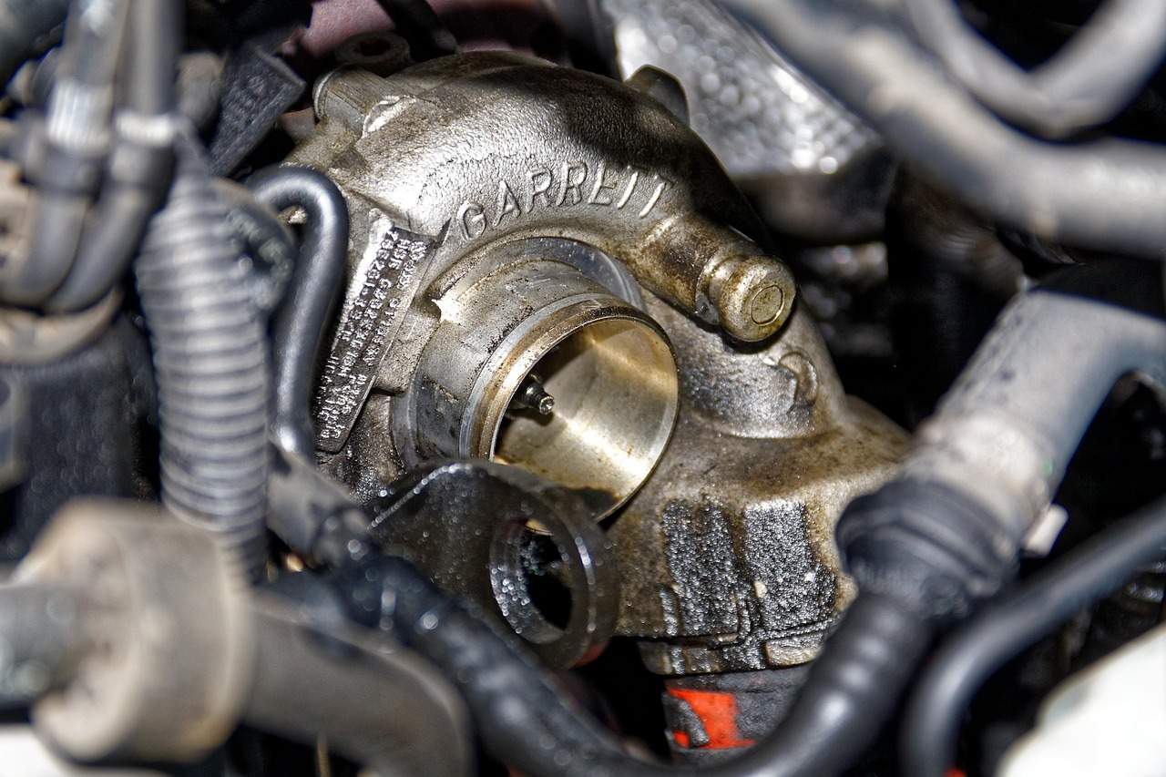 Understanding the Basics of Marine Diesel Engines - Heras Fuel Oil Corp